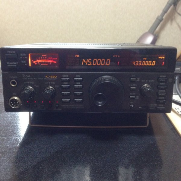 ICOM IC820D 145MHZ/45W 430MHZ/40W(固定)｜売買されたオークション情報、yahooの商品情報をアーカイブ公開 ...