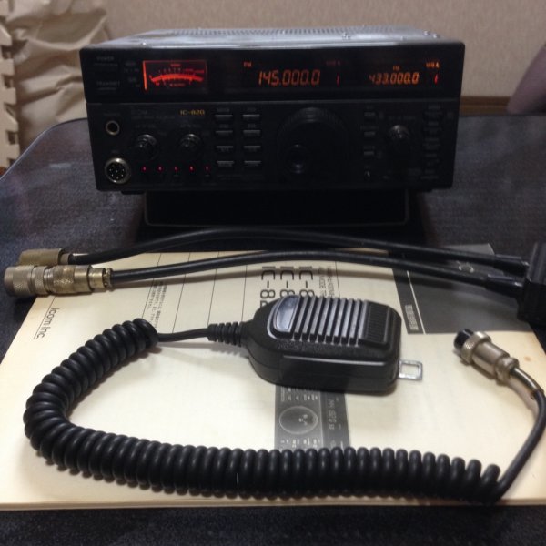 ICOM IC820D 145MHZ/45W 430MHZ/40W(固定)｜売買されたオークション情報、yahooの商品情報をアーカイブ公開 ...