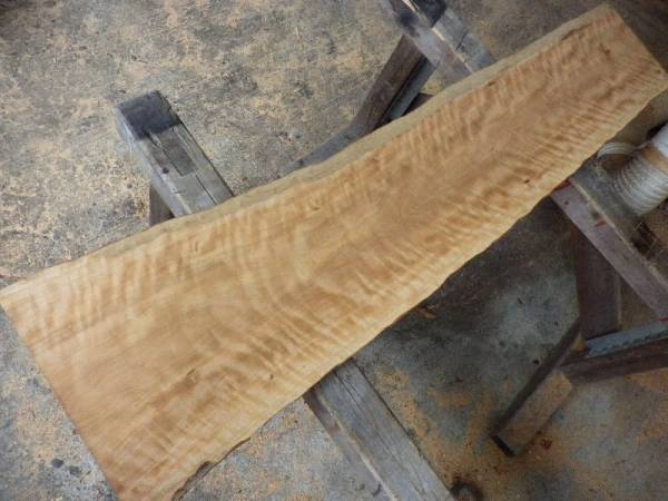 148 24-35 3カゴノキの木材木工材 一枚板自然木無垢天板杢(板、シート)｜売買されたオークション情報、yahooの商品情報をアーカイブ ...