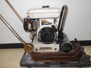 エクセン EVC60FA エンジンロビン プレート(トラック、ダンプ、建設機械)｜売買されたオークション情報、yahooの商品情報をアーカイブ公開 - オークファン（aucfan.com）