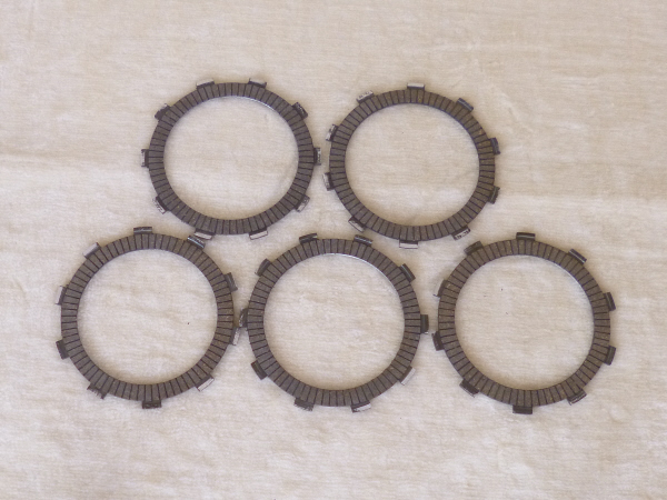 moto ホンダ C92/C95/CS92 クラッチ プレート/板 5枚Set(ホンダ用)｜売買されたオークション情報、yahooの商品情報をアーカイブ公開 - オークファン（aucfan.com）