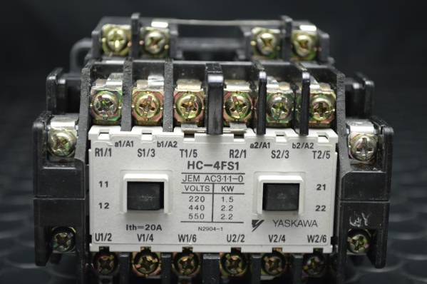 電磁開閉器 HC-4FS1 品(スイッチ、開閉器)｜売買されたオークション情報、yahooの商品情報をアーカイブ公開 - オークファン ...