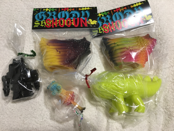 海外アーティスト ソフビ5点セット grody shogun rampage toys splurrt mvh zollmen james ...