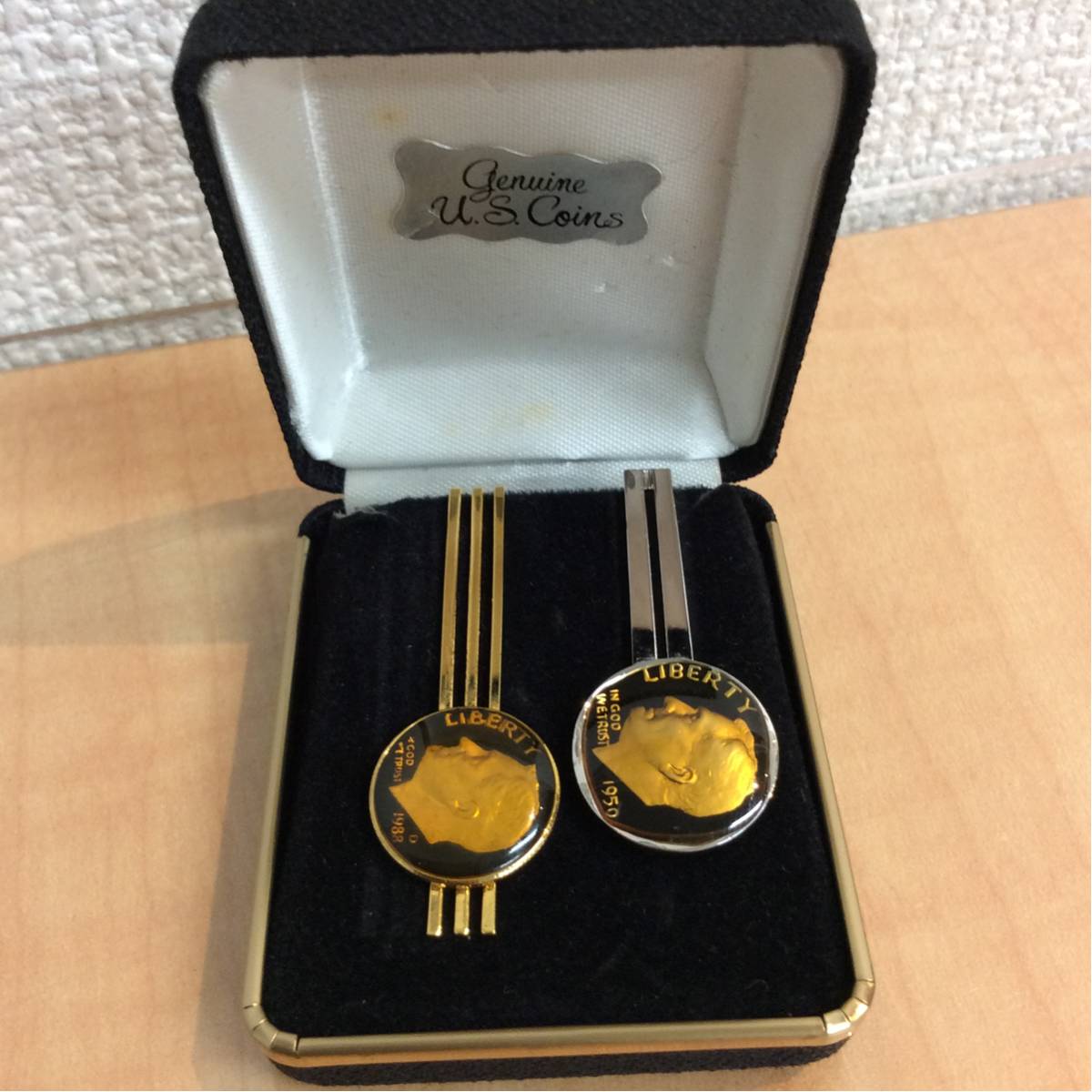 #939 SUN EAGLE アメリカ リバティコイン ネクタイピン 2本セット 金色 銀色 1950 1988(タイピン)｜売買されたオークション情報、yahooの商品情報をアーカイブ公開 ...
