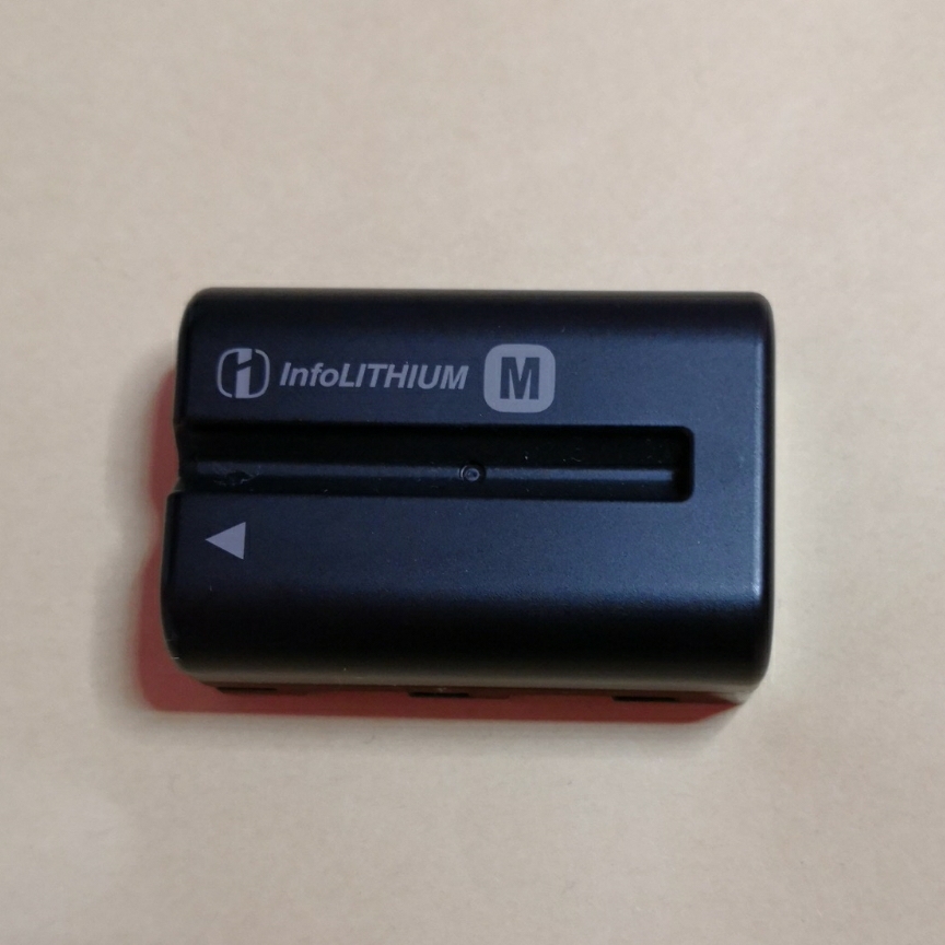 純正品 SONY ソニー リチャージャブルバッテリパック NP-FM500H(ソニー)｜売買されたオークション情報、yahooの商品情報を ...