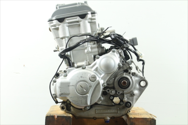WR250R エンジン(エンジン本体)｜売買されたオークション情報、yahooの商品情報をアーカイブ公開 - オークファン（aucfan.com）