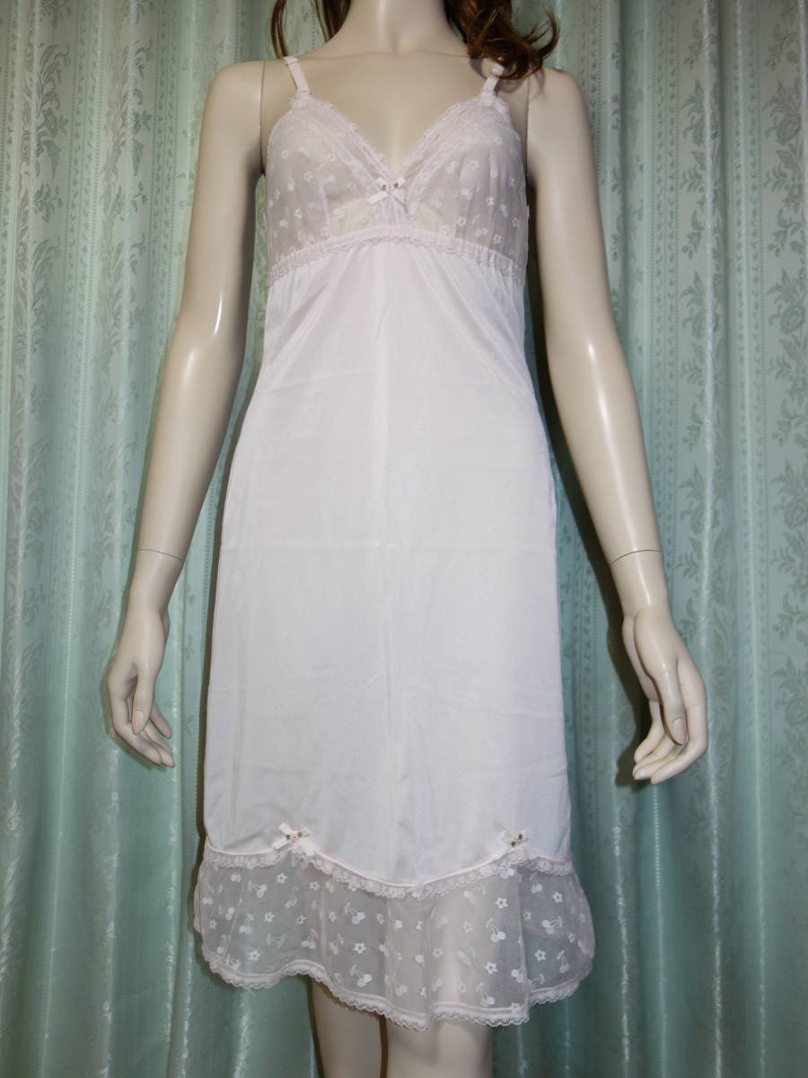 S2 ティーンズ系 ピンクのスリップ B80(Mサイズ)｜売買されたオークション情報、yahooの商品情報をアーカイブ公開 - オークファン（aucfan.com）