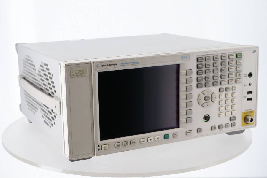 Agilent N9010A EXA Signal Analyzer 9kHz - 3.6GHz 現状品(電気計測器)｜売買されたオークション ...