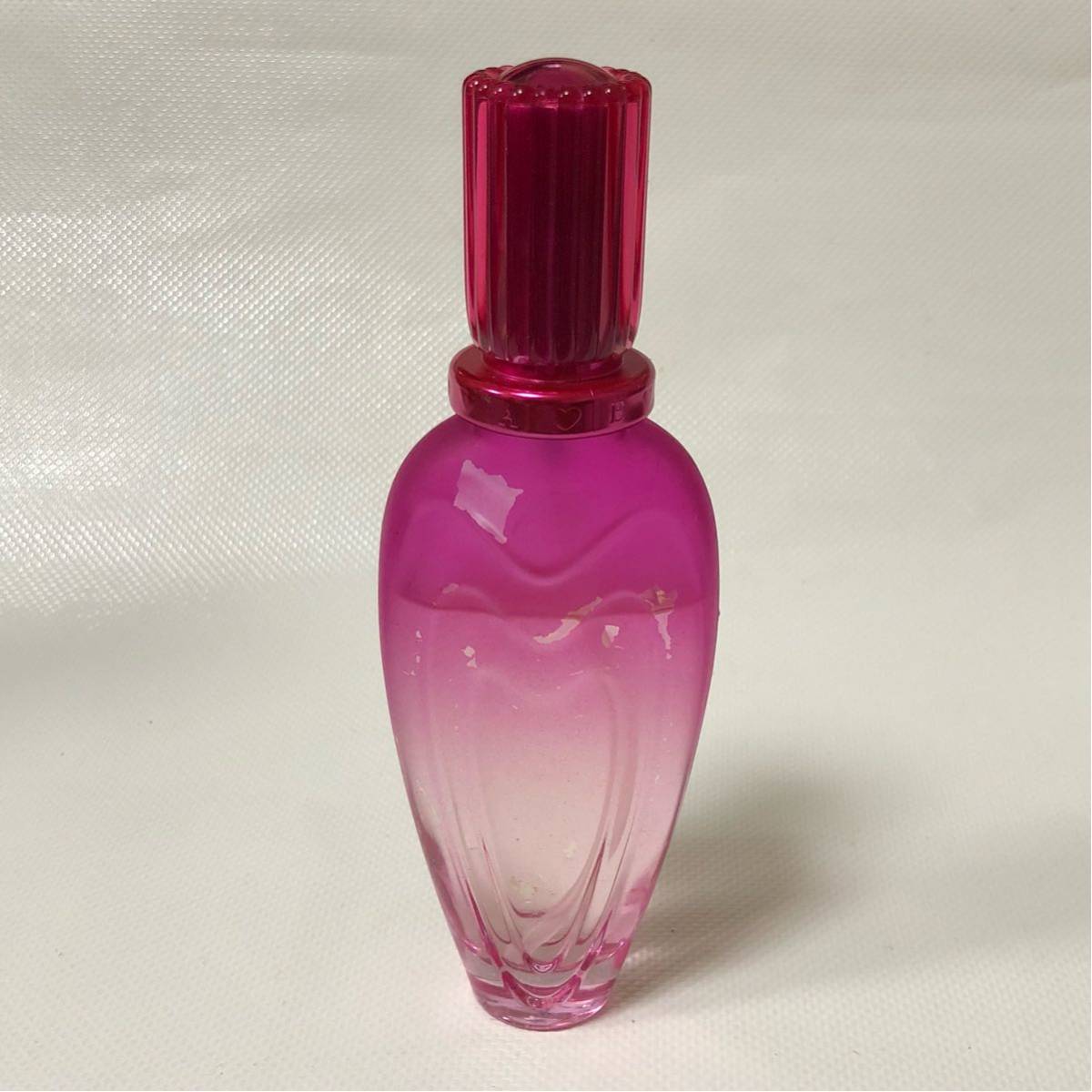 L88120 エスカーダ セクシー グラフィティー EDT 香水 50ml(エスカーダ)｜売買されたオークション情報、yahooの商品情報をアーカイブ公開 - オークファン（aucfan.com）
