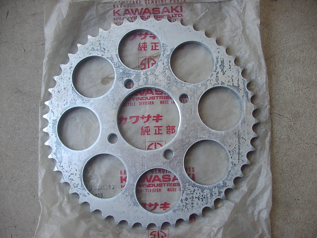 カワサキ KH250 S1 純正 ドリブンスプロケット 48丁 品 部品番号：42041-115(スプロケット)｜売買されたオークション情報、yahooの商品情報をアーカイブ公開 ...