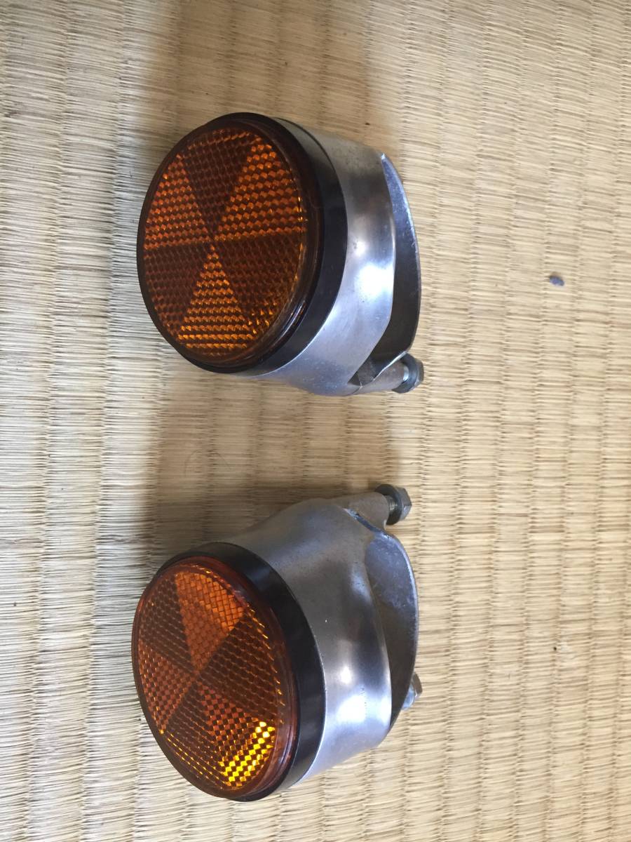 ゼファー750 フロントフォークリフレクター z2 仕様 エビスバイク ドレミ pmc(その他)｜売買されたオークション情報、yahooの商品情報をアーカイブ公開 - オークファン ...