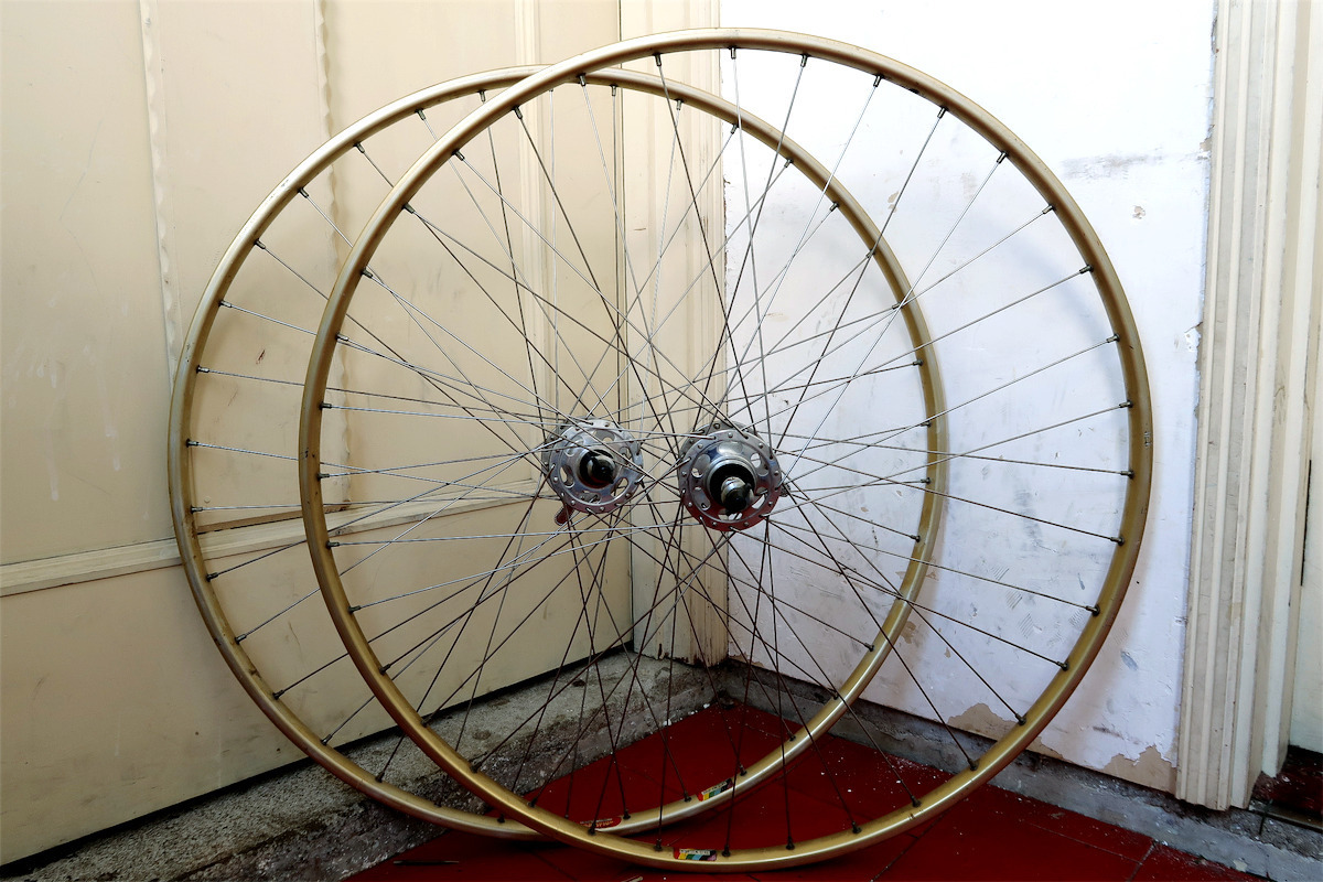 SUPER CHAMPION ARC-EN-CIEL 700C GOLD マイヨール 700 36H for PEUGEOT GITANE MERCIER MOTOBECANE LEJEUNE ...