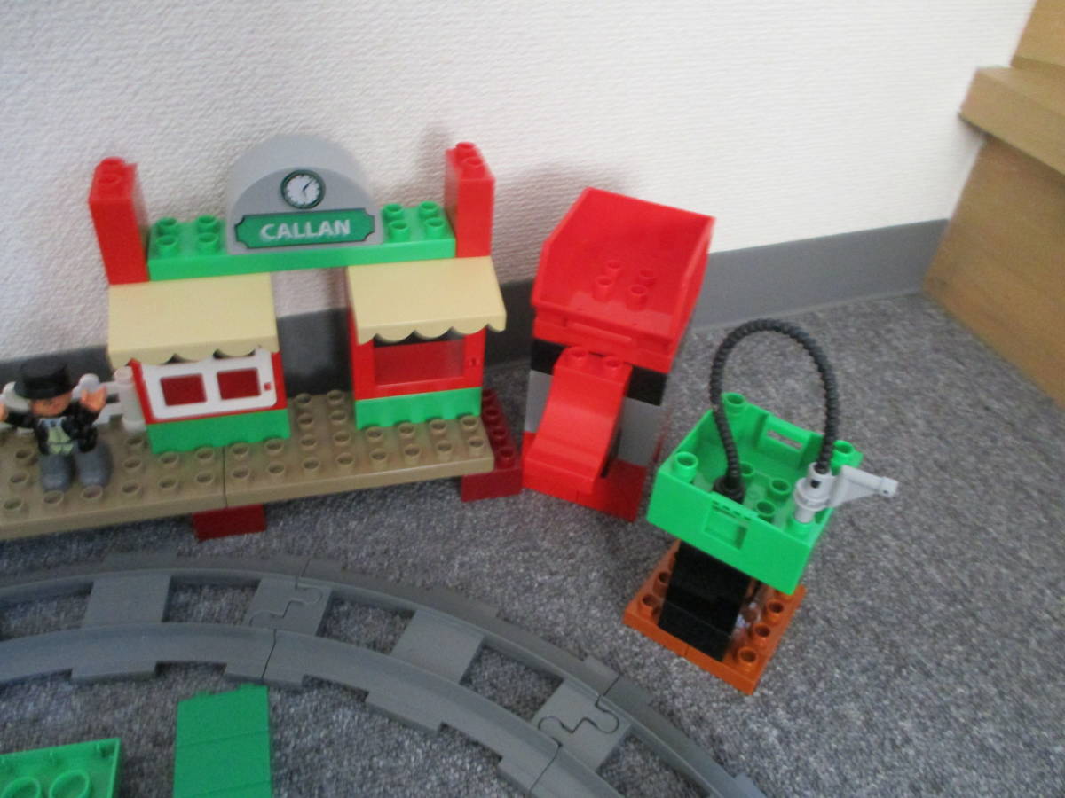 送料安 送料100サイズ LEGO デュプロ 5682 はしご車 消防車 トーマス 5544 スタートセット 増量 新年 玩具の福袋(レゴ デ ...