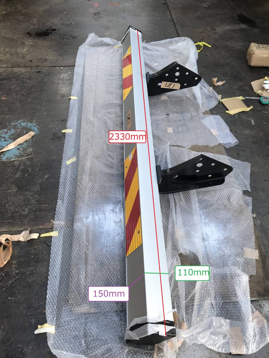 Z 大型車用 反射板付き アルミリアバンパー/E4W 新車外し保管品 ステーDL1A 複数在庫有り 3本(バンパー)｜売買されたオークション情報、yahooの商品情報をアーカイブ公開 ...