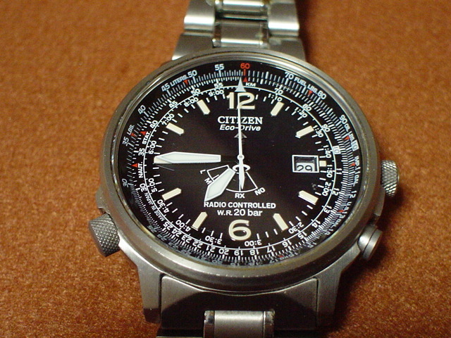 珍品 CITIZEN ECO－DRIVE RADIO CONTROLLED W.R 20BAR TITANIUM 腕時計 ジャンク品(シチズン ...