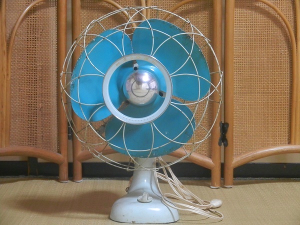 昭和レトロ MEIDEN メイデン 古い 扇風機 明電舎 AC DESK FAN アンティーク(扇風機)｜売買されたオークション情報 ...