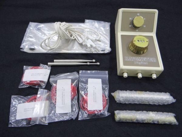 RAYONEX RAYOMETER Digital TYPE RD B レヨメーター 波動測定器 バイオレゾナンス N874(その他)｜売買されたオークション情報、yahooの商品情報を ...