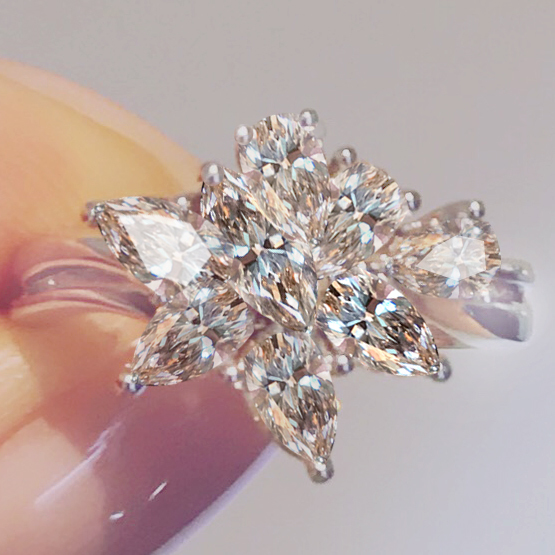 CHAMPAGNE 1ctUP K18WG シャンパンダイヤモンド リング 1.0ct BEAUTIFUL(ホワイトゴールド台)｜売買されたオークション情報、yahooの商品情報をアーカイブ ...