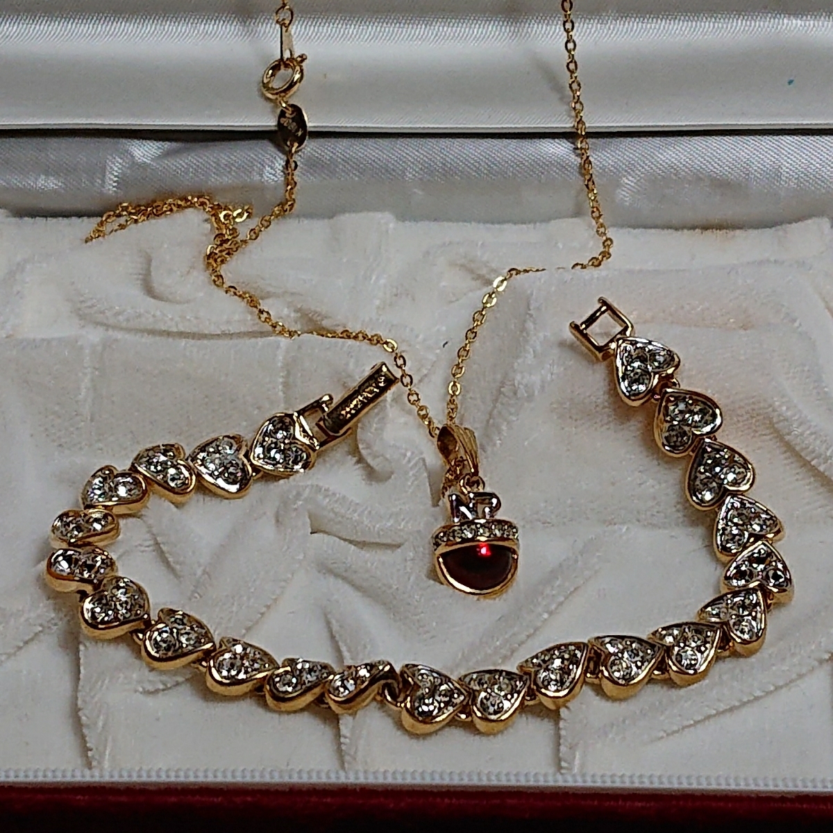K18.10K.K18.silver.K18刻印多数有り.ニナリッチブレスレット&ルビーネックレス.動物ブローチ 多数 .エリザベスコイン ...