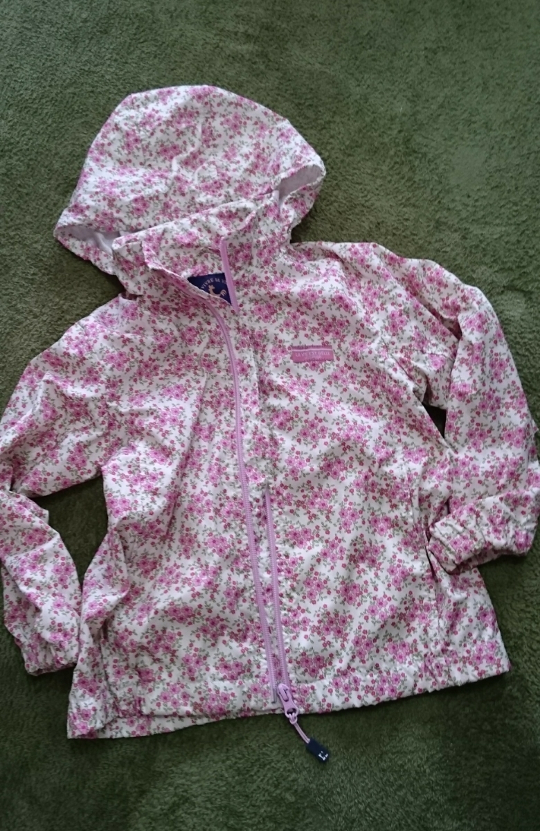HUSHUSH 110cmウインドブレーカー花柄ピンクパーカー(110（105～114cm）)｜売買されたオークション情報、yahooの商品情報をアーカイブ公開 - オークファン（aucfan ...