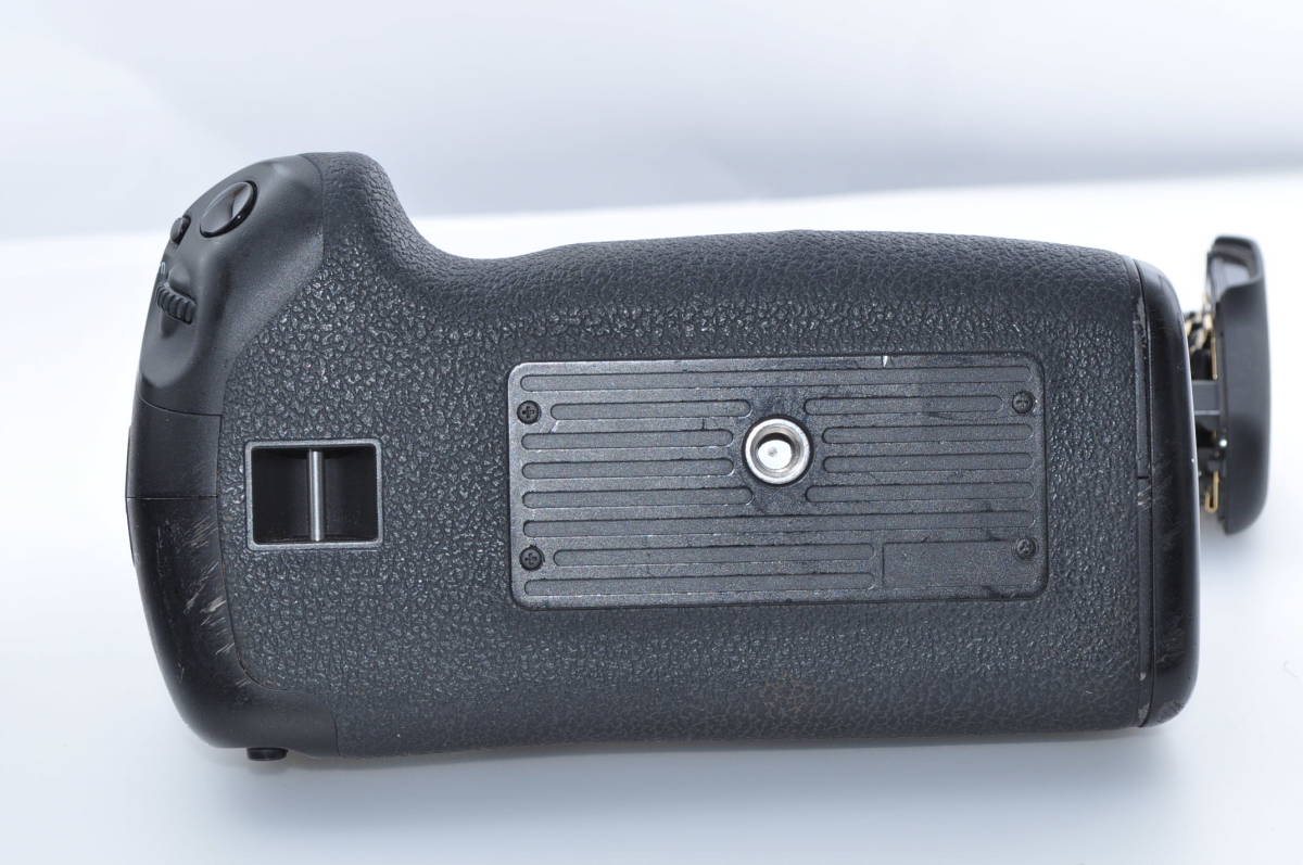 実用品 キャノン Canon BG-E11 バッテリーグリップ #1962(キヤノン)｜売買されたオークション情報、yahooの商品情報をアーカイブ公開 - オークファン（aucfan.com）