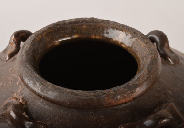 高良 丹波焼 古丹波 四耳壷 葉茶壷 飾壷 NHJV(丹波)｜売買されたオークション情報、yahooの商品情報をアーカイブ公開 ...