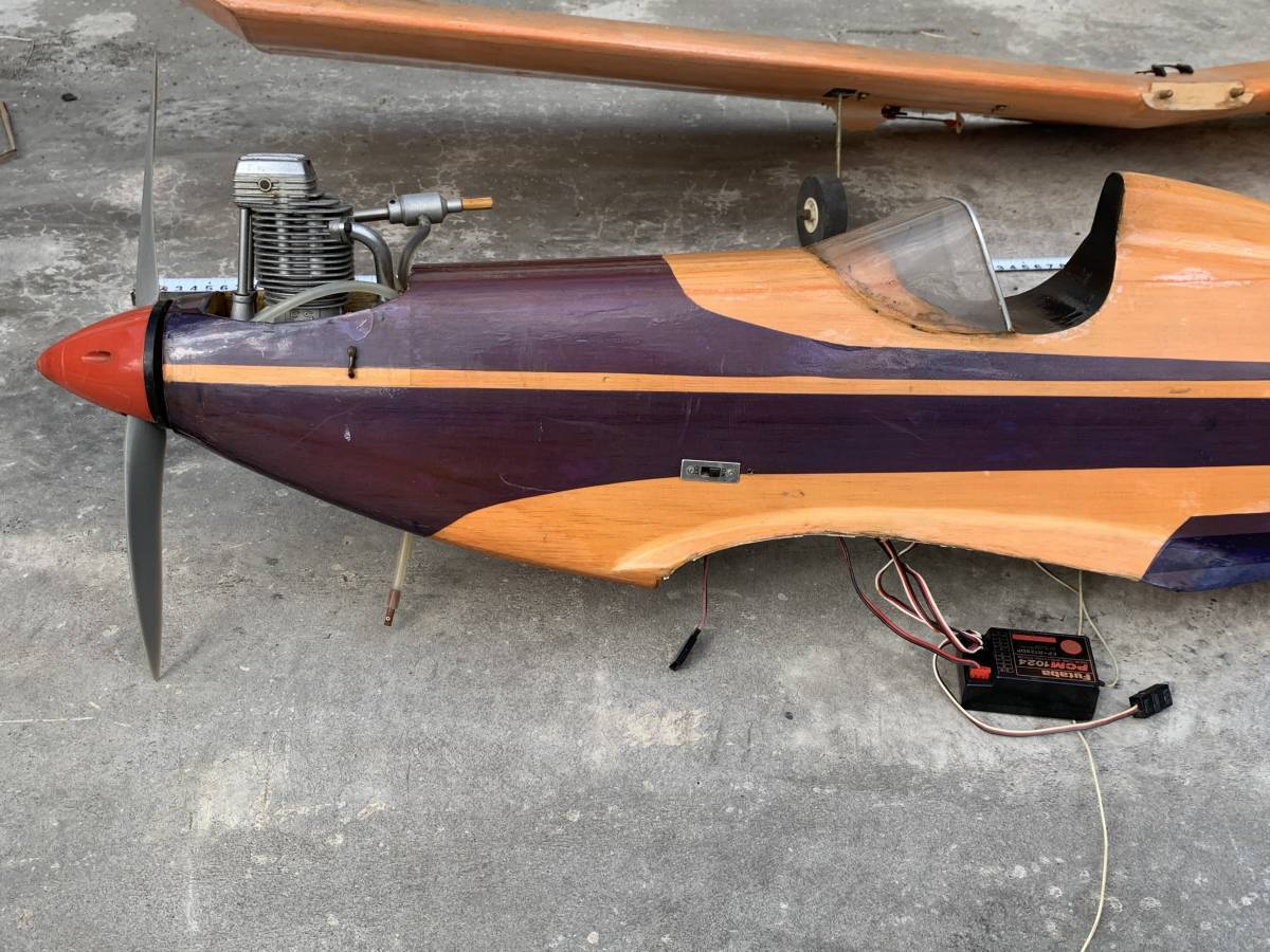 01＃4 ラジコン 飛行機 BUFFALO-40 futaba S9101 FP-R129DP 日本製 現状/未確認 取引限定(その他)｜売買 ...
