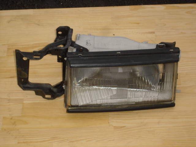 AE86 レビン 後期型純正ヘッドライト 左助手席側 GT-APEX GTV 4A-G 200123(ヘッドライト)｜売買されたオークション情報、yahooの商品情報をアーカイブ公開 ...