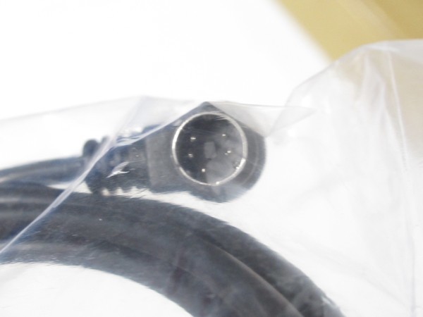 在庫品 東芝テック CBLST-52-VTL-R 自動釣銭機とPOSレジを繋ぐケーブル VT-280専用 メーカー純正取寄済品 釣銭機固定金具 ...