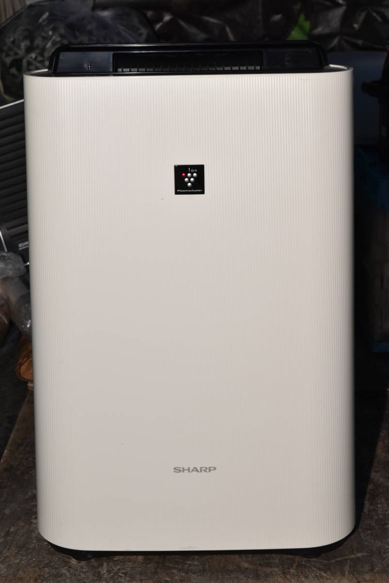 SHARP シャープ KC-E40-W 加湿空気清浄機 プラズマクラスター搭載 2015年製(シャープ)｜売買されたオークション情報、yahooの商品情報をアーカイブ公開 - オークファン ...