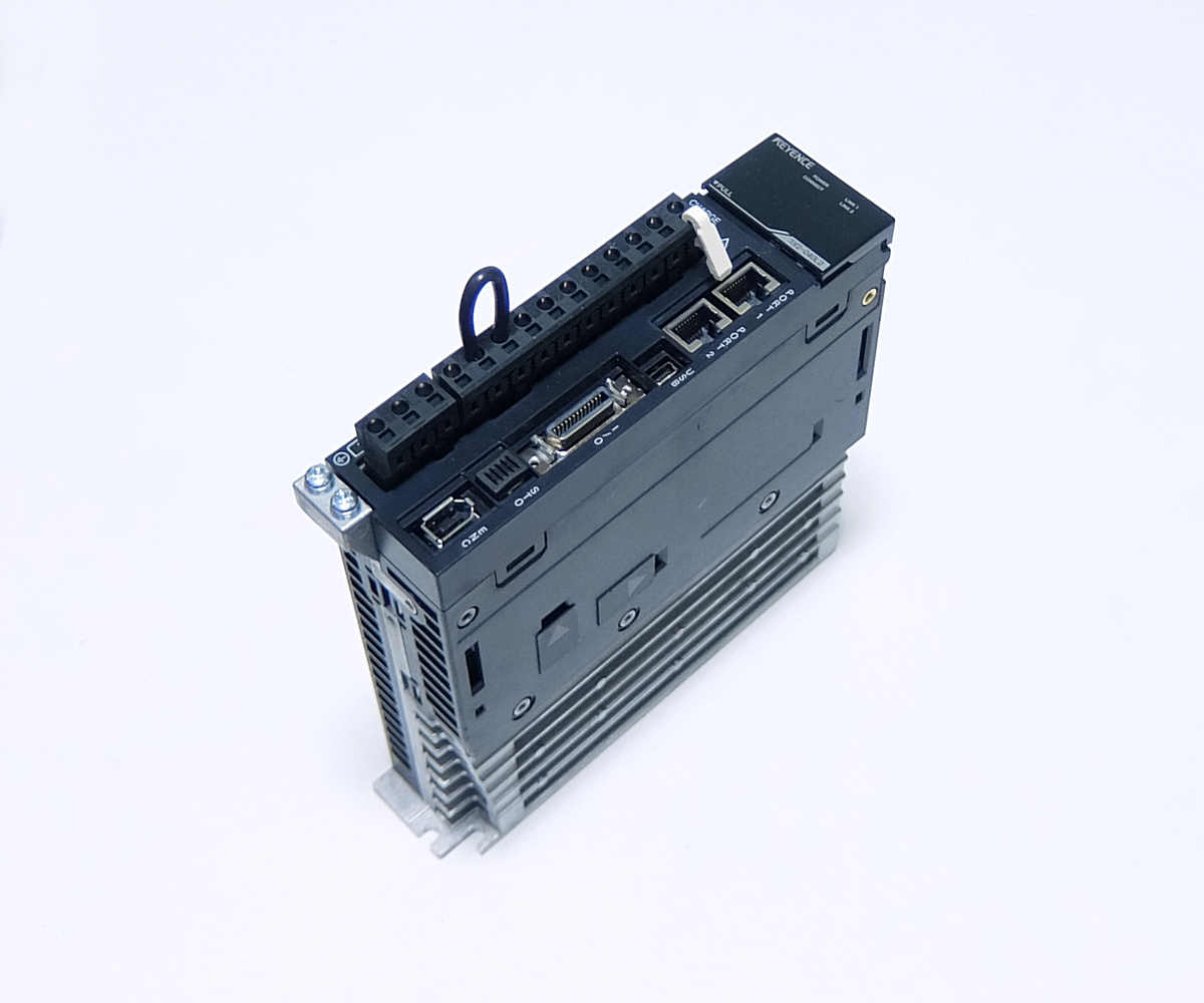 KEYENCE SV2-040L2 ACサーボシステム 400Wモータ用 キーエンス(その他)｜売買されたオークション情報、yahooの商品 ...