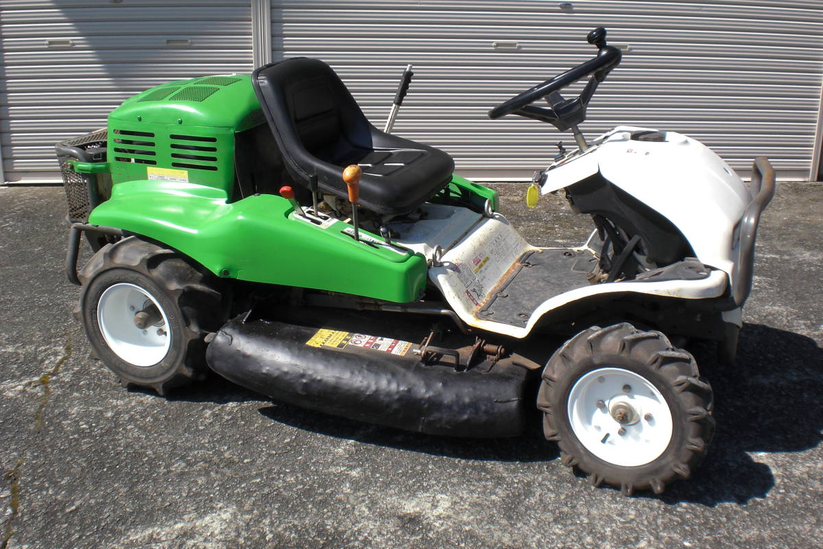 乗用草刈り機 オーレック ラビットモアー RM98 21馬力 セル一発始動 すぐ使えます 整備済み(本体)｜売買されたオークション情報、yahooの商品情報をアーカイブ公開 - オークファン ...