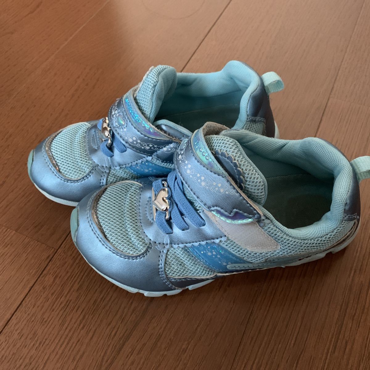 スニーカー スーパースター 19.0cm(19cm～)｜売買されたオークション情報、yahooの商品情報をアーカイブ公開 - オークファン（aucfan.com）