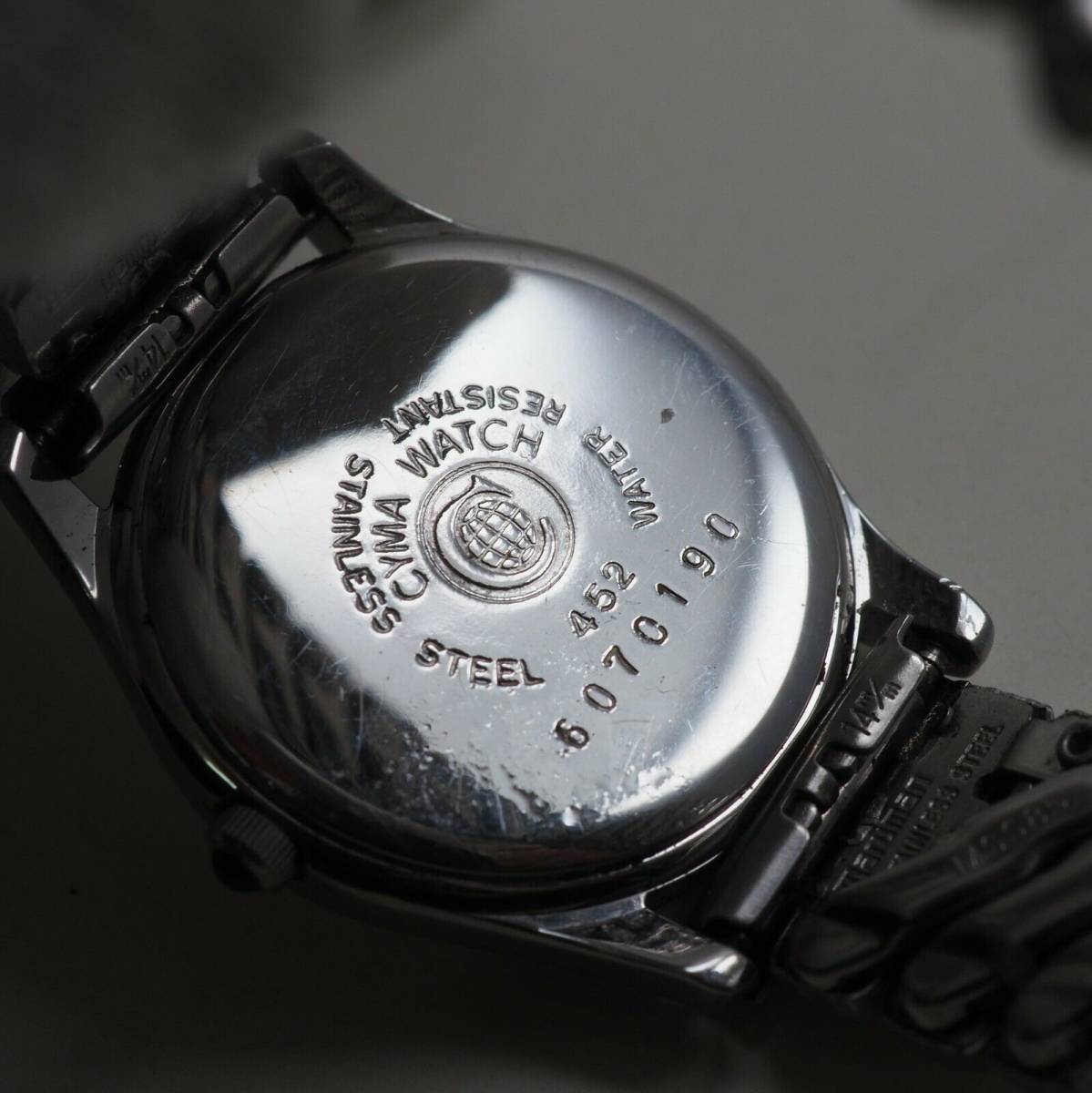 シーマ CYMA QUARTZ レディース腕時計 白文字盤 24mm径 Sealord 452 ETA 902.101 ステンレスベルト 電池 ...