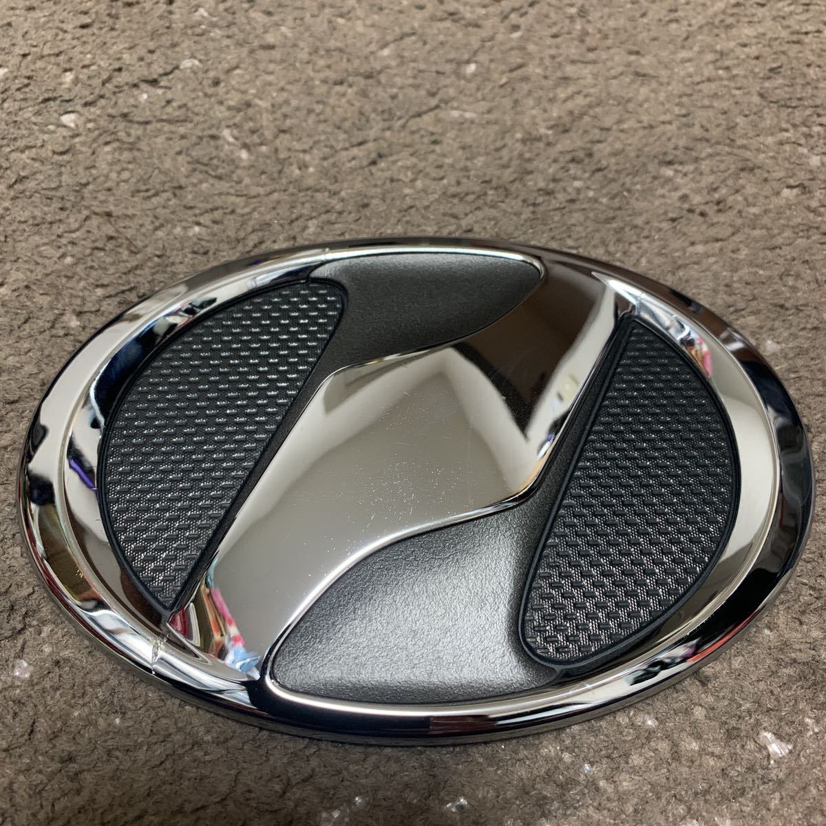 トヨタ ウィッシュ ZGE20 純正 フロント エンブレム 75303-68010(トヨタ)｜売買されたオークション情報、yahooの商品情報 ...