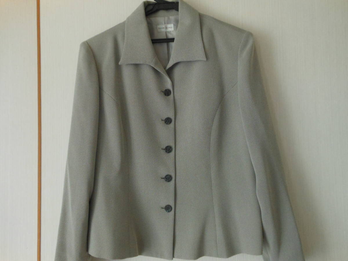 ラングミュゼRANG MUSEE グレーのパンツスーツ 15(パンツスーツ一般)｜売買されたオークション情報、yahooの商品情報をアーカイブ公開 - オークファン（aucfan.com）