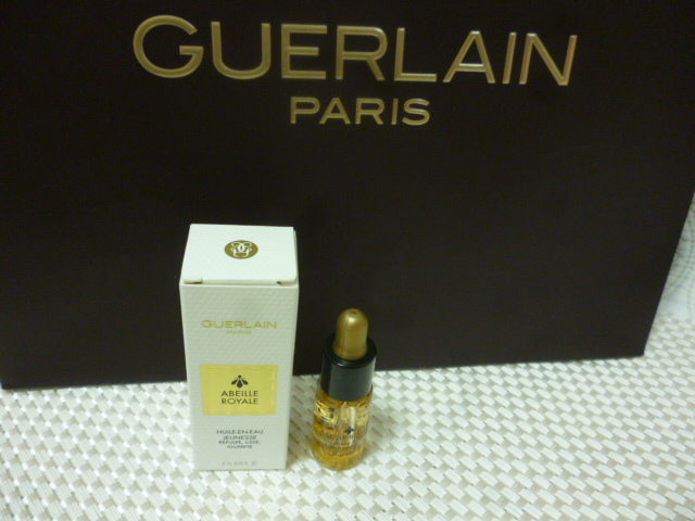 GUERLAIN ゲラン アベイユ ロイヤル ウォータリーオイル ＜美容液＞5ml(美容液)｜売買されたオークション情報、yahooの商品情報をアーカイブ公開 - オークファン（aucfan.com）