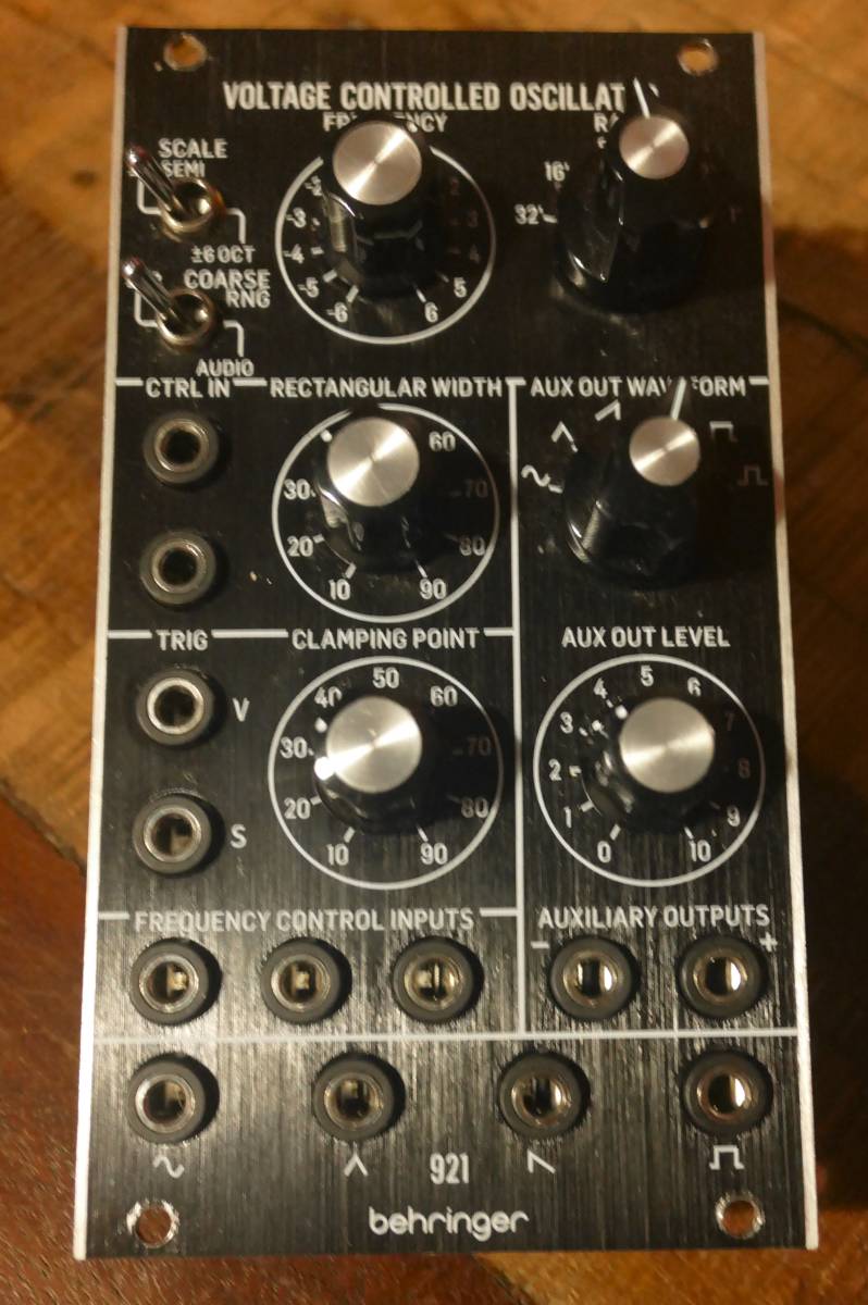 BEHRINGER 921 VCO MOOG モジュラ Doepfer ユーロラック(音源モジュール)｜売買されたオークション情報、yahoo ...