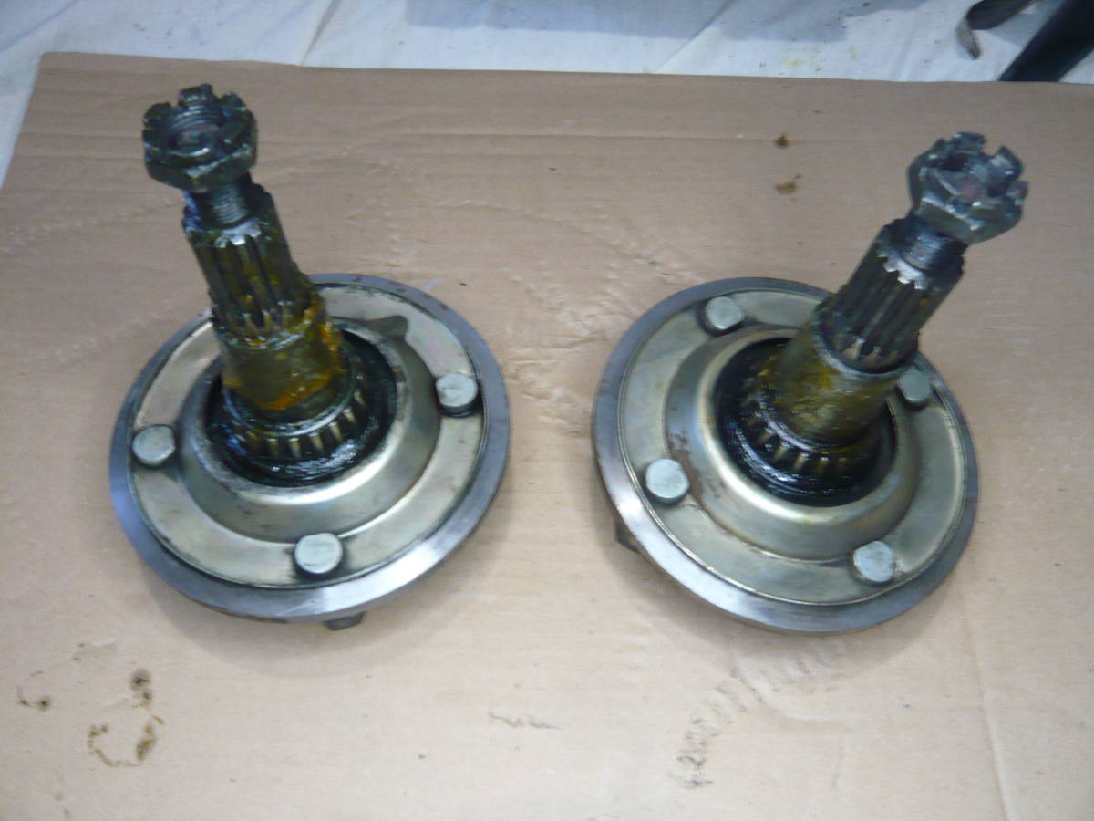 コスモスポーツ1968年式後期型L10B純正 リヤーアクスルシャフト左右(リア)｜売買されたオークション情報、yahooの商品情報をアーカイブ公開 - オークファン（aucfan.com）