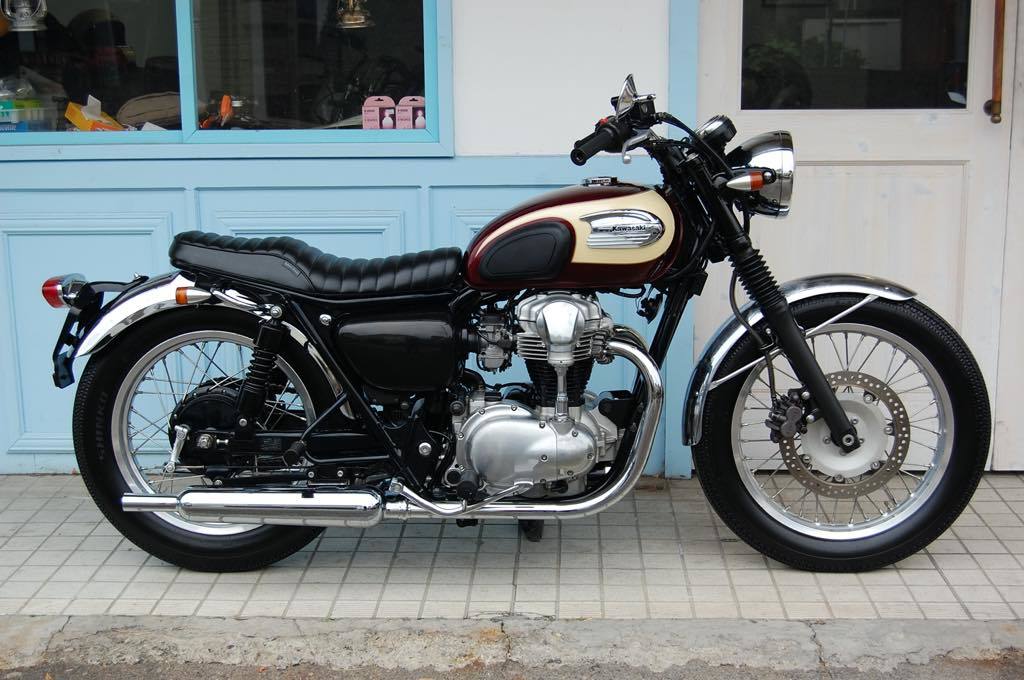 即乗り可 車検付き W400 カスタム 車 動画 大画像 あり 乗って帰れます(251cc-400cc)｜売買されたオークション情報 ...