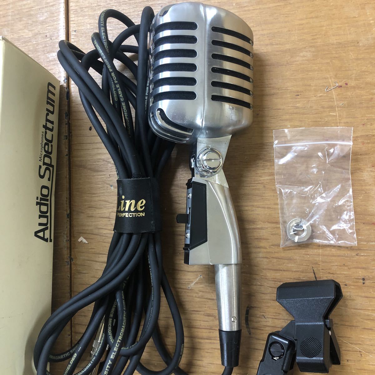 Audio Spectrum microphne GM-55 ガイコツマイク ダイナミックマイク(ダイナミックマイク)｜売買されたオークション ...
