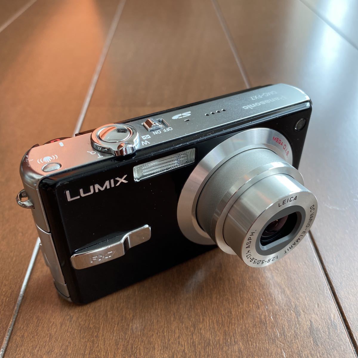 Panasonic パナソニック LUMIX DMC-FX7 デジタルカメラ デジカメ 2001081(パナソニック)｜売買されたオークション ...