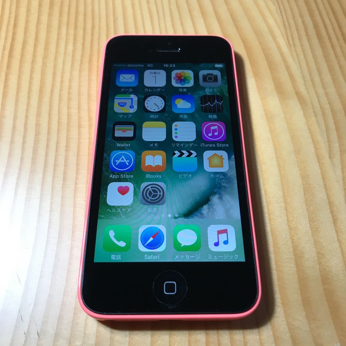 iPhone5c docomo 16g(アップル)｜売買されたオークション情報、yahooの商品情報をアーカイブ公開 - オークファン（aucfan.com）