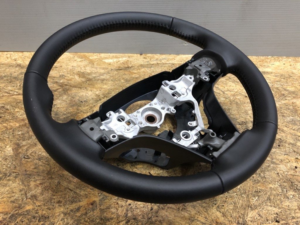 TOYOTA トヨタ 80系 ノア ヴォクシー 純正 レザーステアリング ハンドル 577W GS120－05940 A1 VP205(ステアリング、ハンドル本体)｜売買されたオークション情報 ...