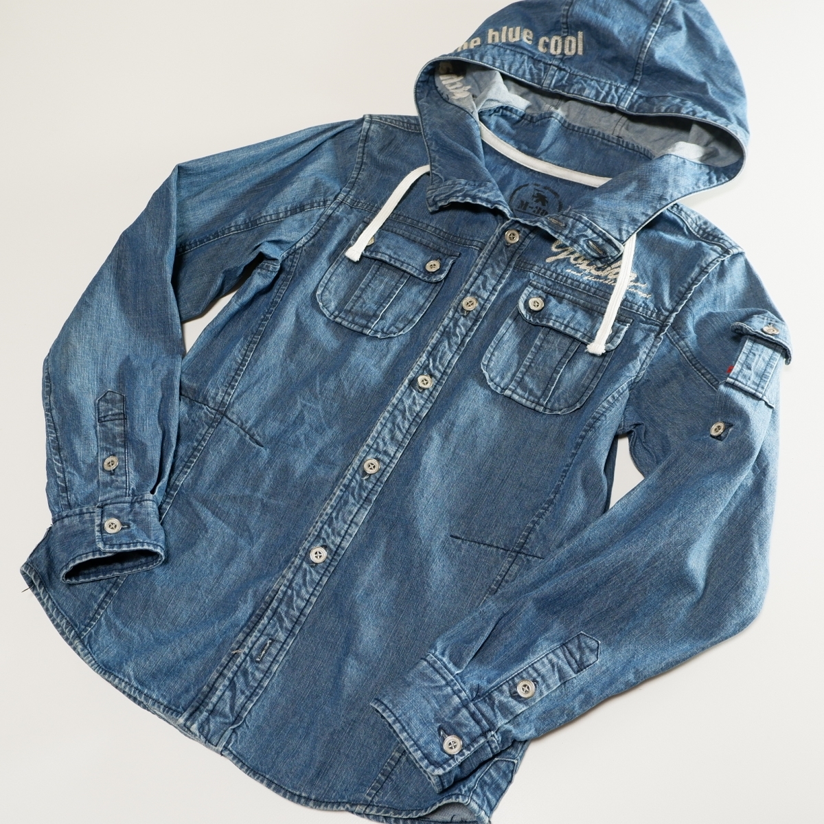 ガッチャ GOTCHA デニムパーカー サイズM(ガッチャ)｜売買されたオークション情報、yahooの商品情報をアーカイブ公開 - オークファン（aucfan.com）