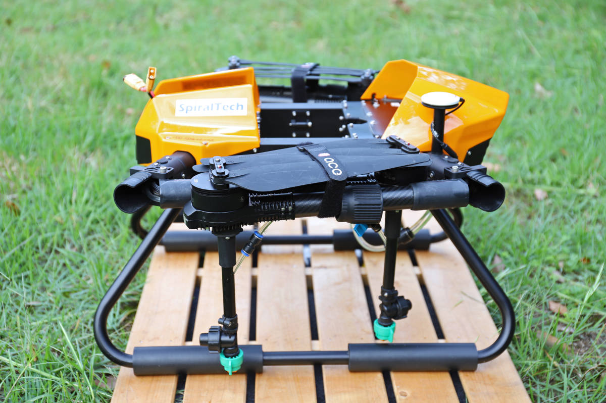 農薬散布ドローン EFT SD－G06 飛行テスト調整済み 6L 飛行回数少ない(ドローン本体)｜売買されたオークション情報、yahooの商品情報をアーカイブ公開 - オークファン ...