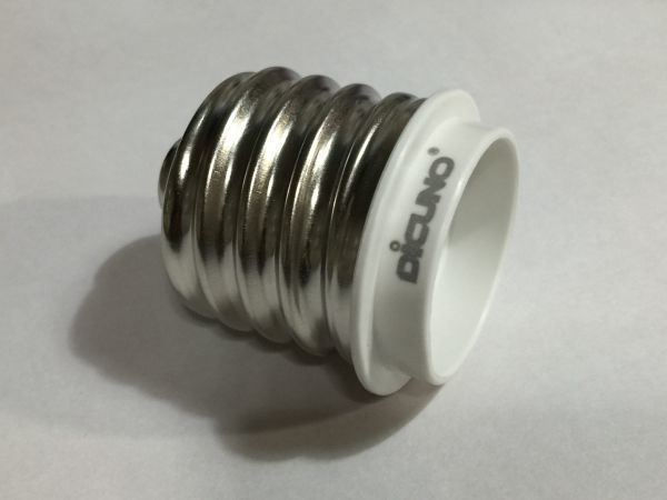 DiCUNO E39→E26 口金変換アダプター 電球用ソケット 最大200W WJ155B 1-6(電子部品)｜売買されたオークション情報、yahooの商品情報をアーカイブ公開 ...