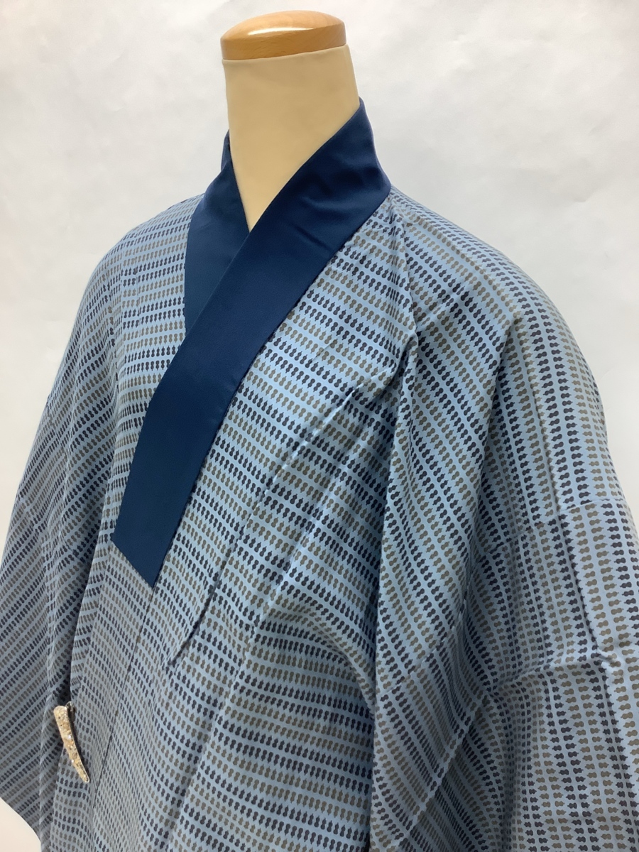 きものcocon 男物 襦袢 胴単衣袖無双 身丈145/裄72/正絹/青系/目安身長176センチ前後 12-1-2K-0609-d(長襦袢)｜売買されたオークション情報、yahooの商品情報を ...