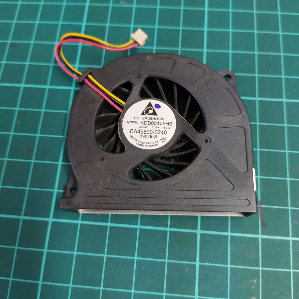 岐阜 即日発 送料198円 富士通 LIFEBOOK A553/GX 用 CPU冷却ファン DC BRUSHLESS KDB05105HB 0 ...