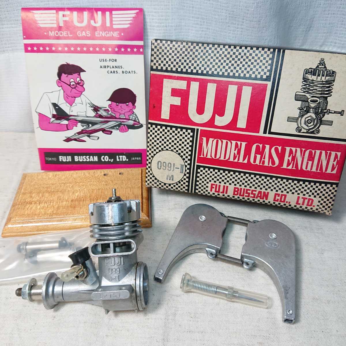 富士物産FUJI MODEL GAS ENGINE 099J-Ⅱ M 2サイクルエンジン 新2-23 ラジコン飛行機 ラジコンエンジン(パーツ ...